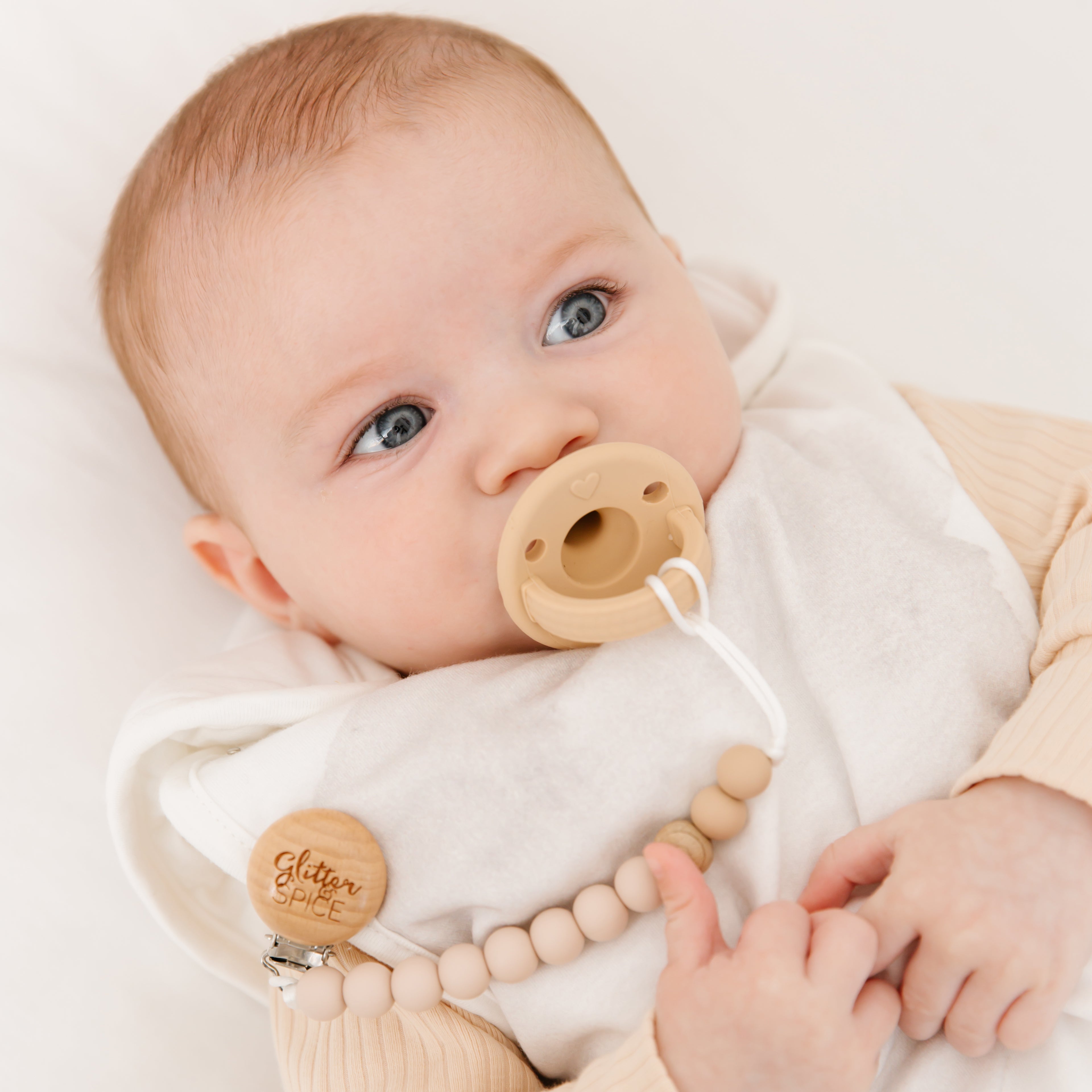 Pacifier Clips – Glitter & Spice